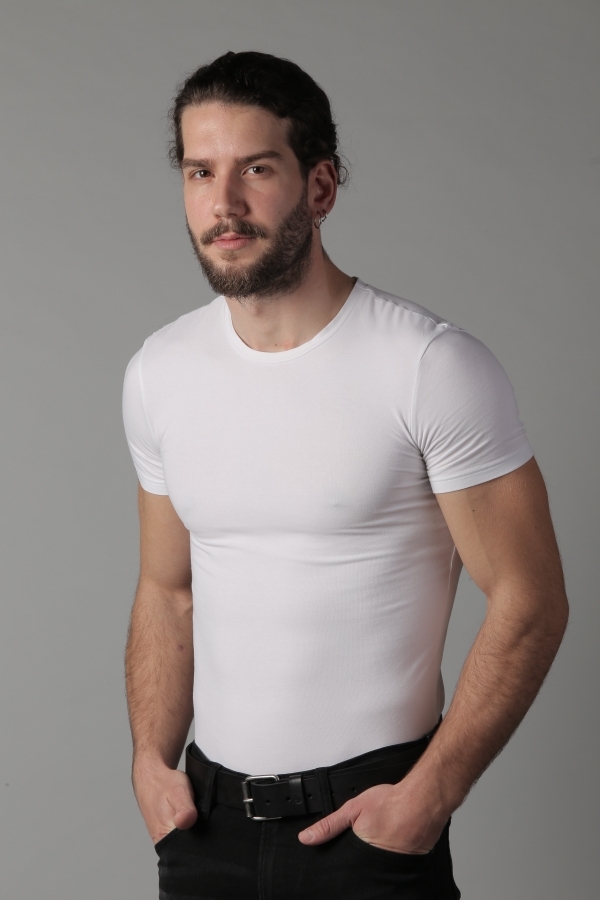 Attore Falchi Alessio | Filmografia, curriculum e foto