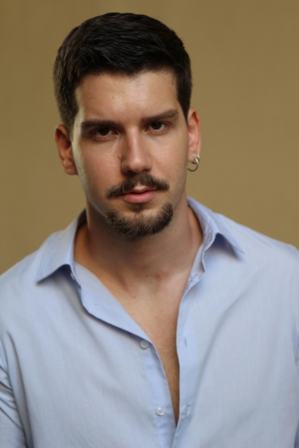 Attore Falchi Alessio | Filmografia, curriculum e foto