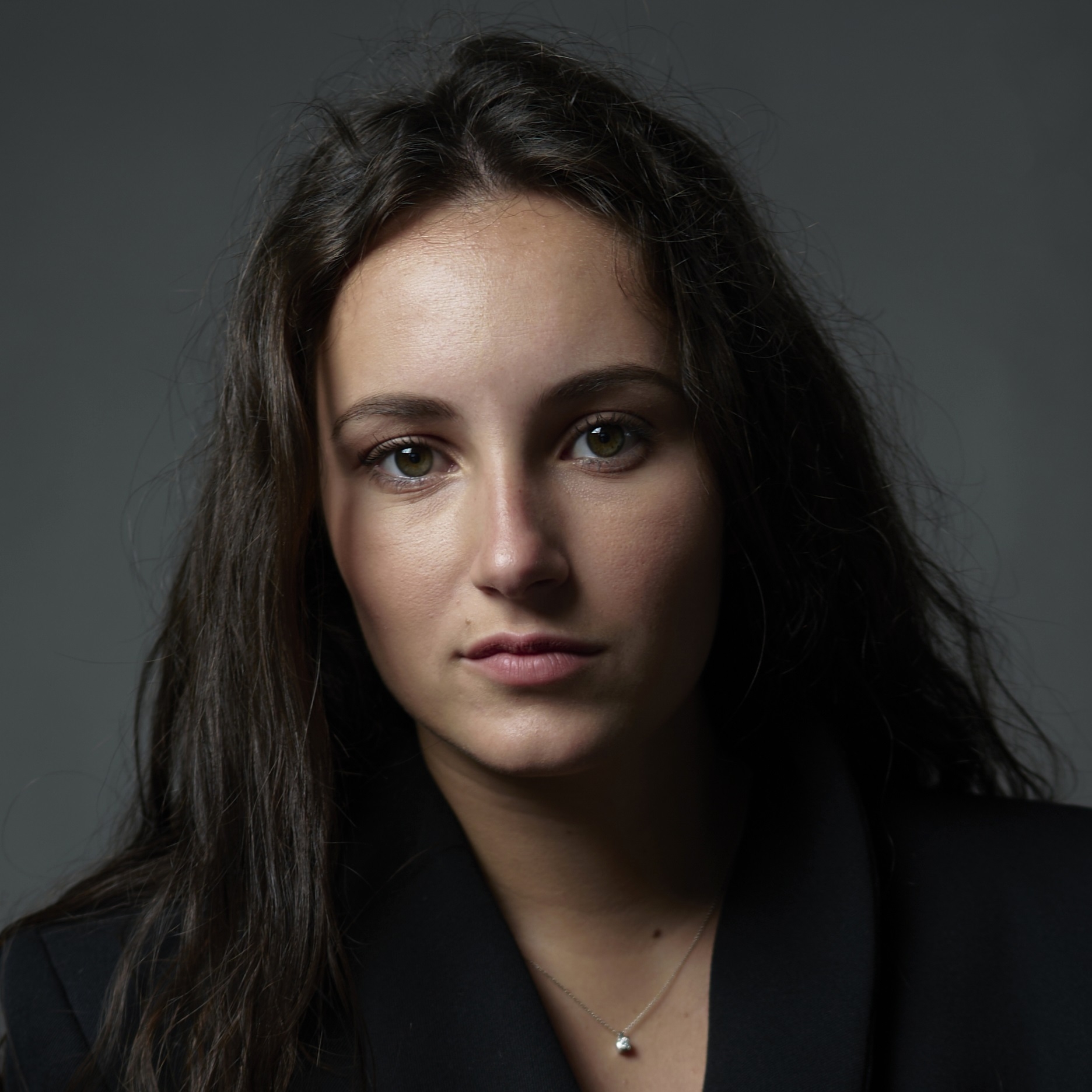 Attrice De Rugeriis Giulia | Filmografia, curriculum e foto