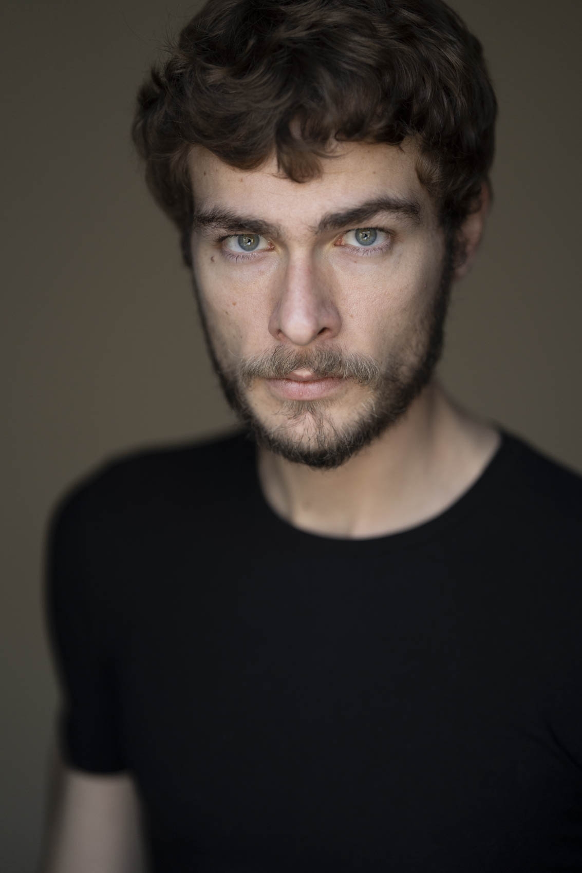 Attore Favaro Michele | Filmografia, curriculum e foto