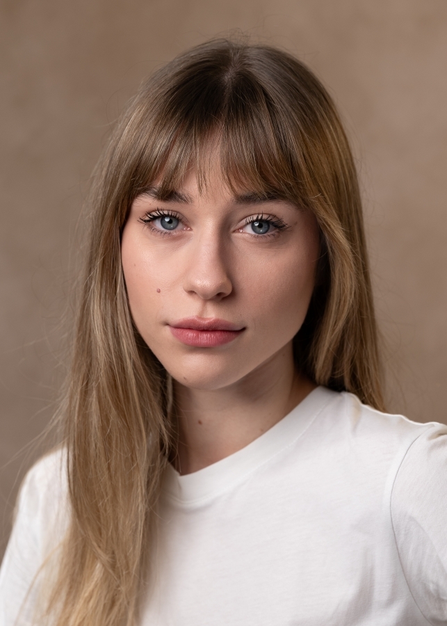 Attrice Cocco Elisa | Filmografia, curriculum e foto