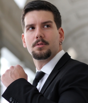 Attore Falchi Alessio | Filmografia, curriculum e foto