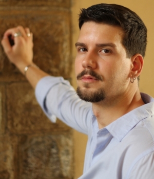 Attore Falchi Alessio | Filmografia, curriculum e foto