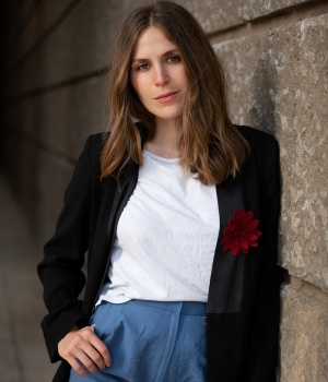 Attrice Giordano Barbara | Filmografia, curriculum e foto